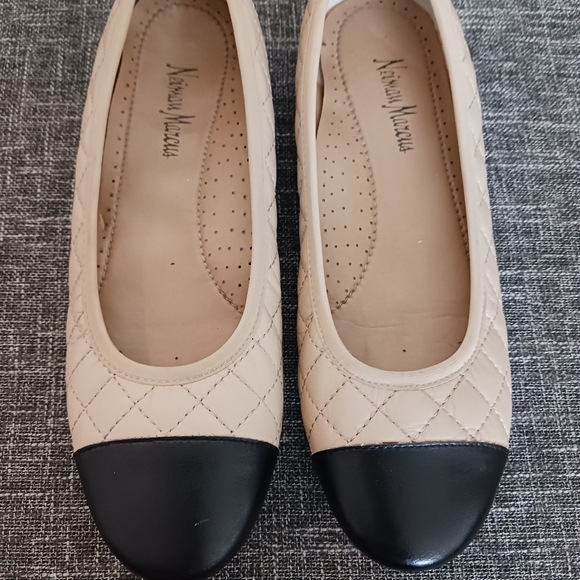 Neiman Marcus | Shoes | Neiman Marcus Flats Loafers | Poshmark